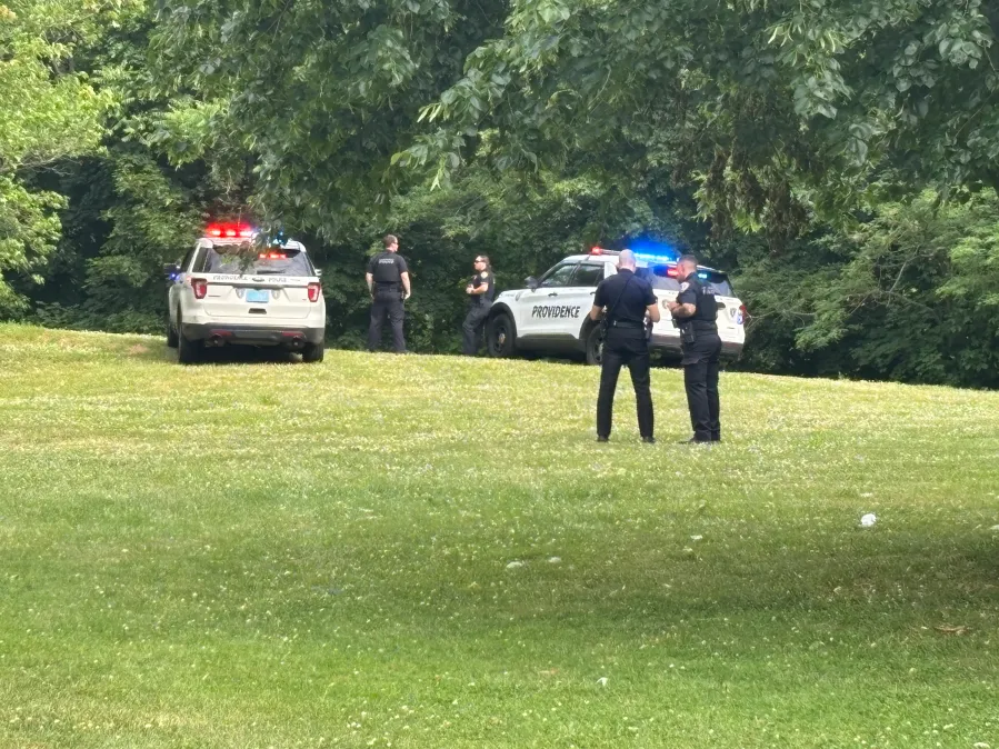 Police searching for suspect after chase at Roger Williams Park ...